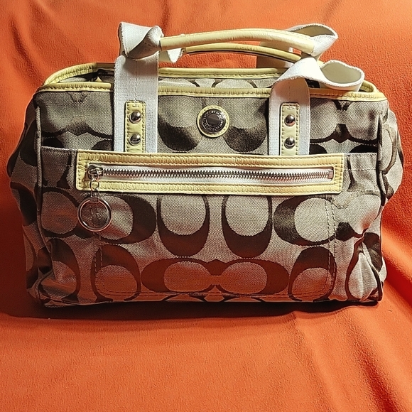Coach | Bags | Preloved Authentic Coach Daisy Signature Khaki Satchel ...